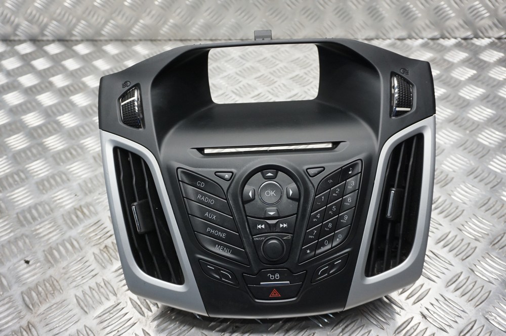 FORD FOCUS MK3 RADIO CONTROLS FASCIA TRIM 2011-2015 YP13 – Gala Motors