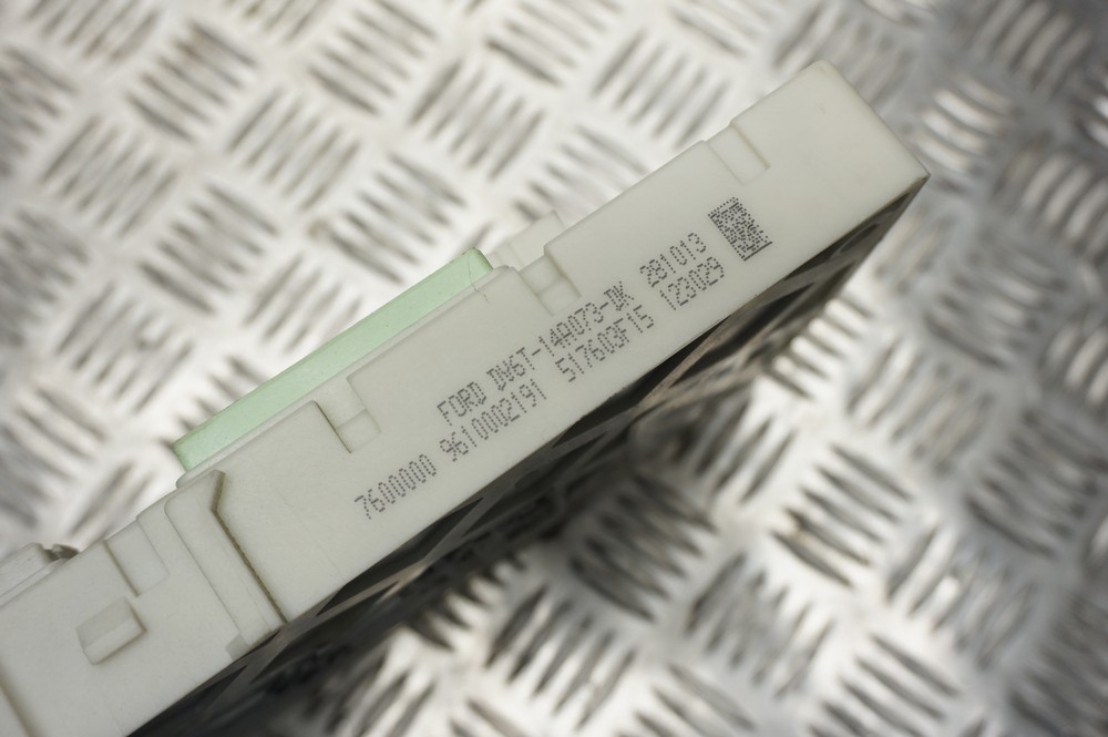 FORD FOCUS MK3 BCM BODY CONTROL MODULE DV6T-14A073-DK 2011-15 DS63 ...