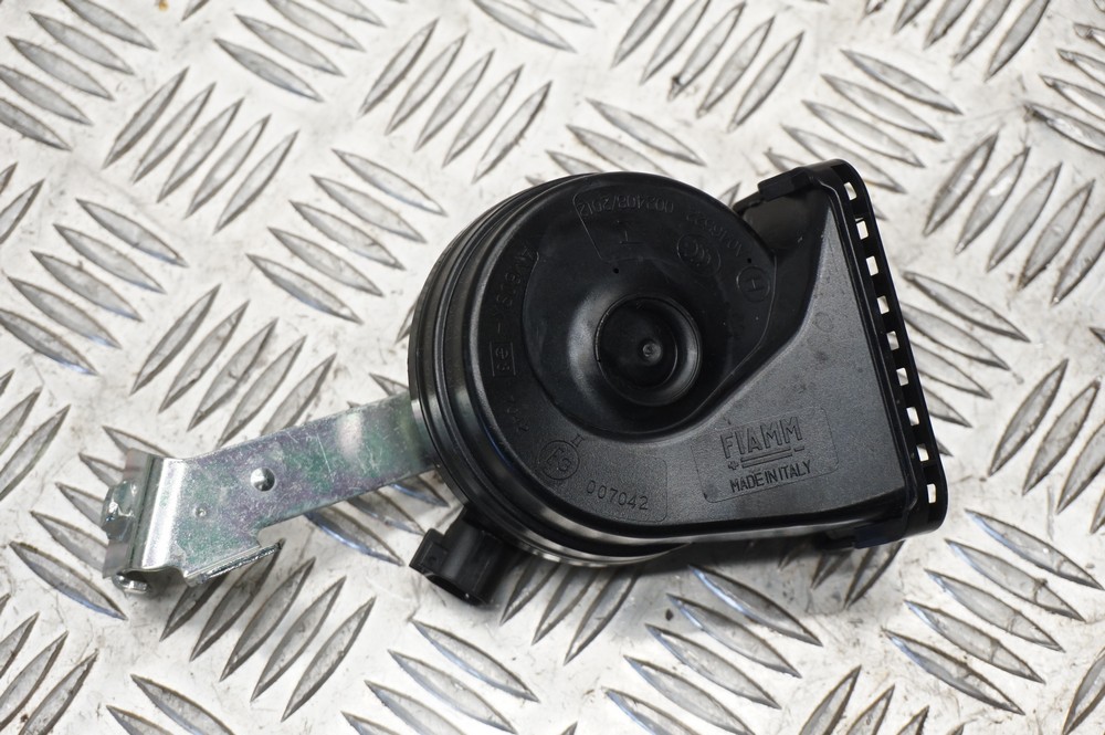 FORD FOCUS MK4 HORN 2018-2020 LS68-1 – Gala Motors