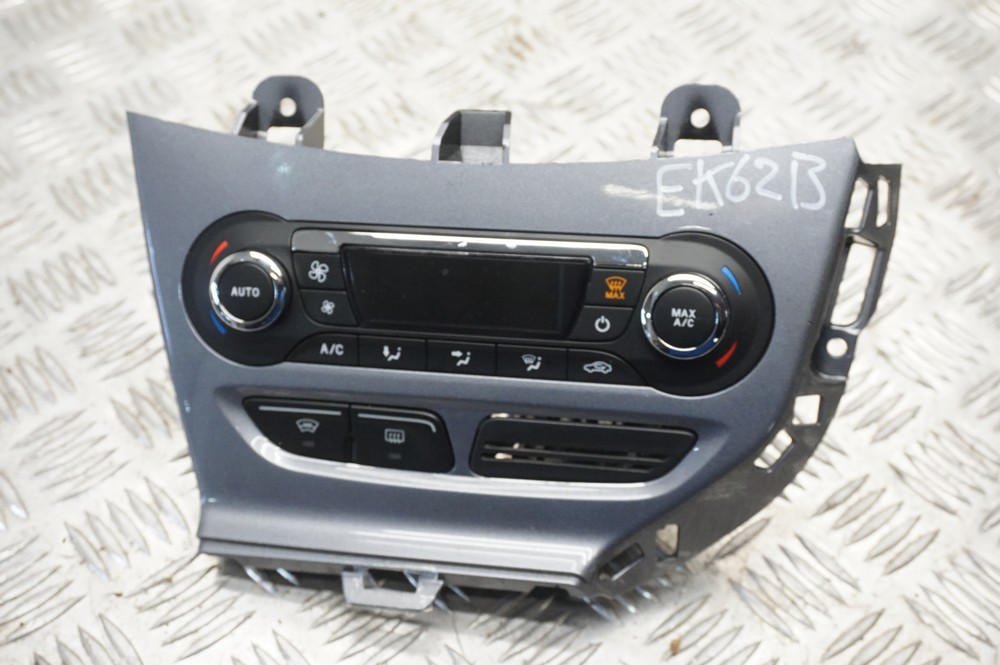 FORD FOCUS MK3 DIGITAL CLIMATE CONTROL UNIT 2011-2015 EK62B – Gala Motors