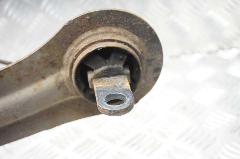 FORD FOCUS MK3 HATCHBACK OS REAR TRAILING ARM 2011-2015 EK62B – Gala Motors