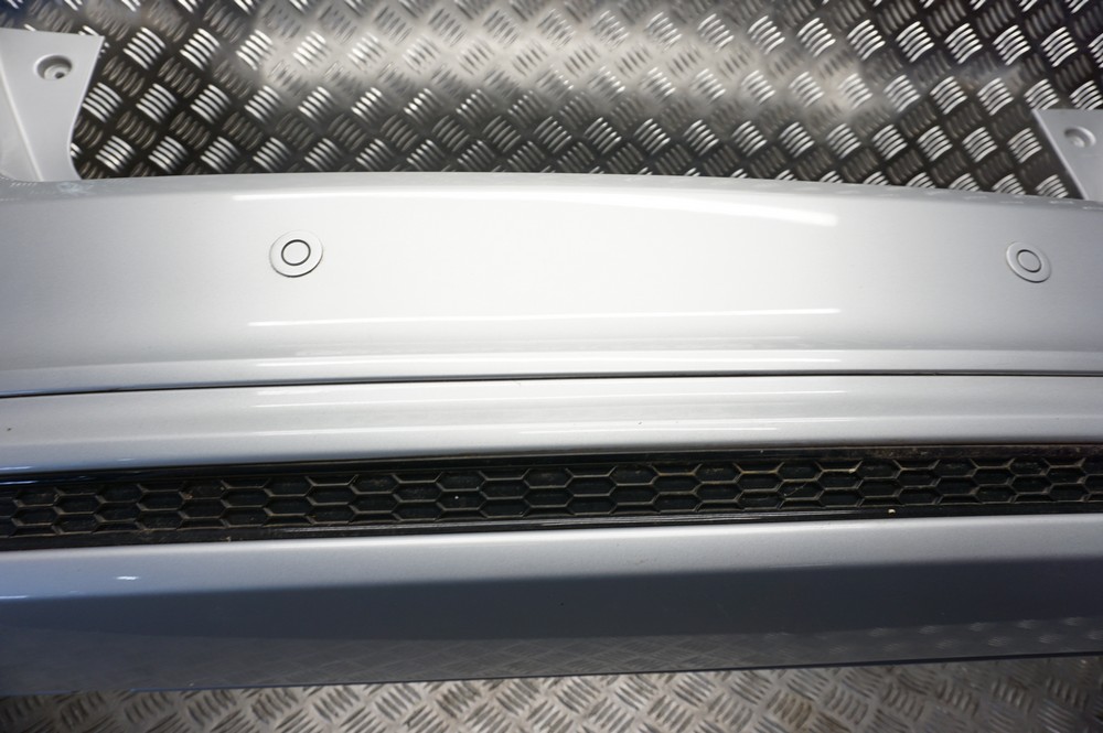 FOCUS HATCHBACK ST-LINE REAR BUMPER WITH SENSORS IN MOONDUST SILVER 15 ...