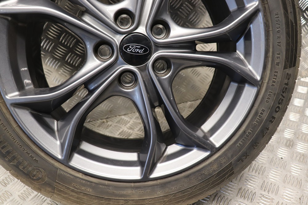 FORD FOCUS MK4 ST-LINE R17 ALLOY WHEEL WITH 5.0MM TYRE 2018-2020 OE19-4 ...