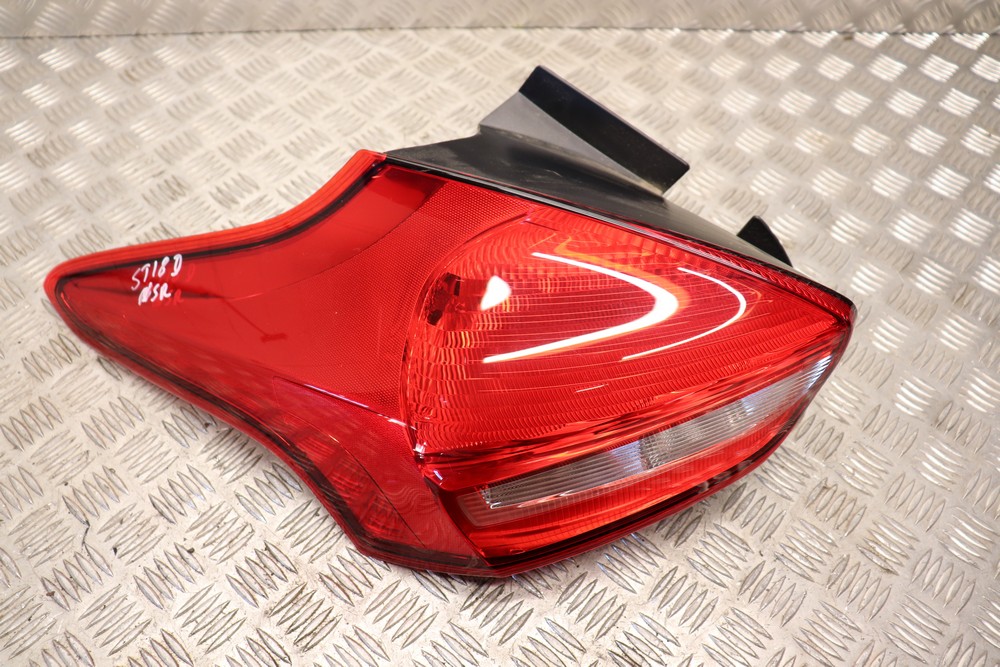 FOCUS MK3 HATCHBACK ST REAR NS TAIL LIGHT CLUSTER (LED VERSION) 2015-18 ...