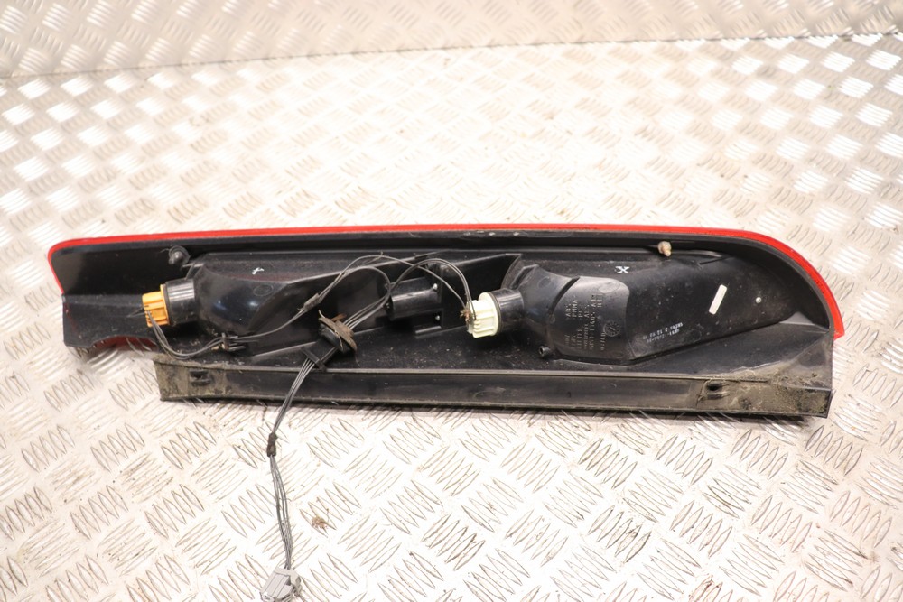 FORD FOCUS MK2 HATCHBACK REAR NS LIGHT CLUSTER 2008-2011 EO60 – Gala Motors