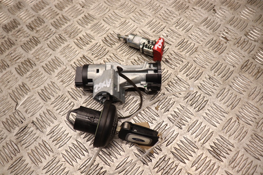 FORD KA MK2 KEY DOOR IGNITION FUEL CAP LOCK IN FLAME RED 2009-2016 AX62 ...