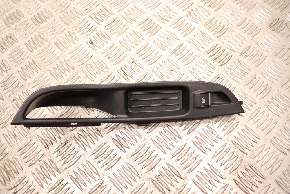FORD FOCUS MK3 ST NSF PASSENGER WINDOW SWITCH UNIT 2015-18 EN65 – Gala ...