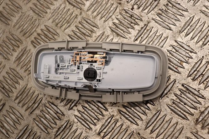 FORD FOCUS MK2 ROOF LIGHT 2008-2011 BJ59-2 – Gala Motors