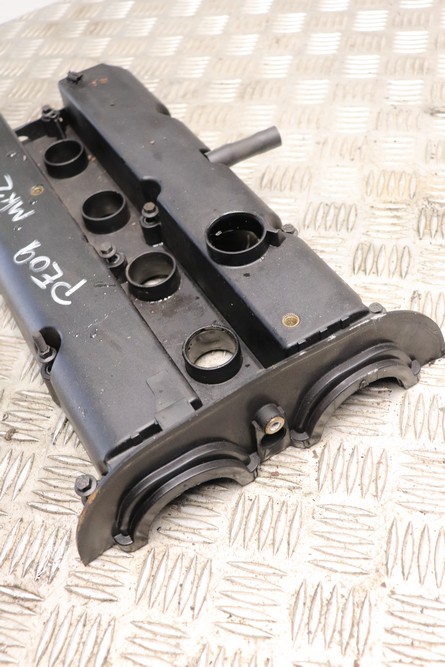 FORD FOCUS MK2 1.6 PETROL ROCKER HEAD COVER 2008-2011 PE09 – Gala Motors