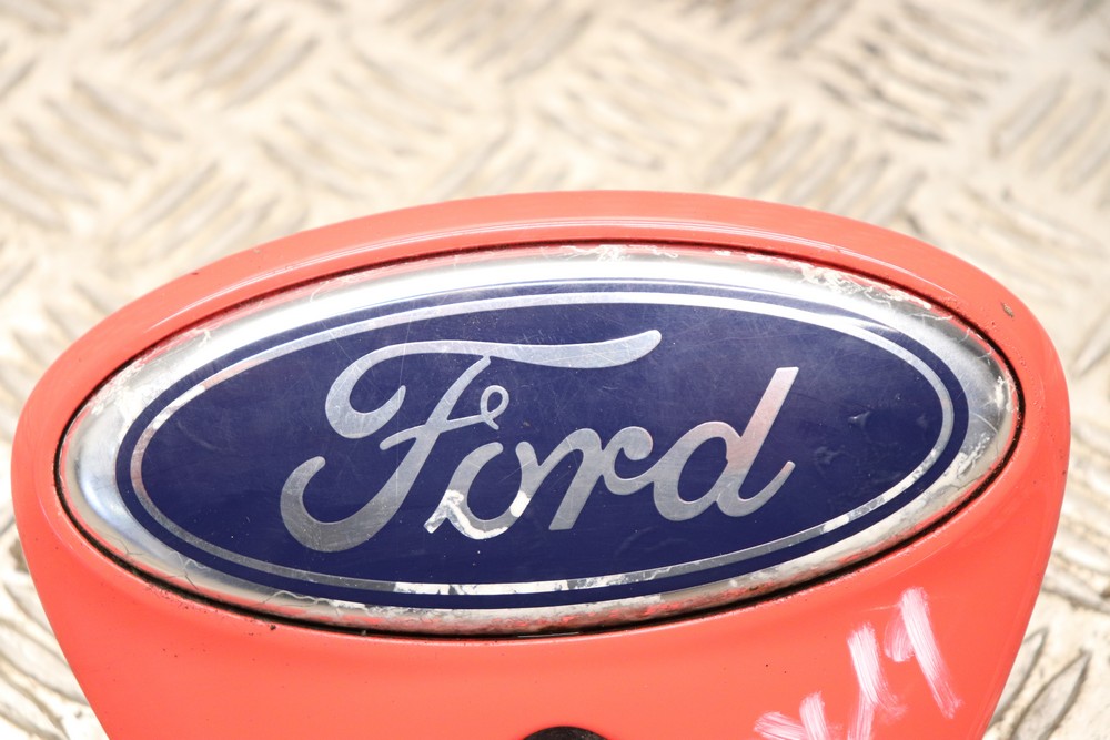 FORD KA MK2 TAILGATE BADGE TRIM BOOT OPEN SWITCH IN SUNSHINE RED 2009 ...