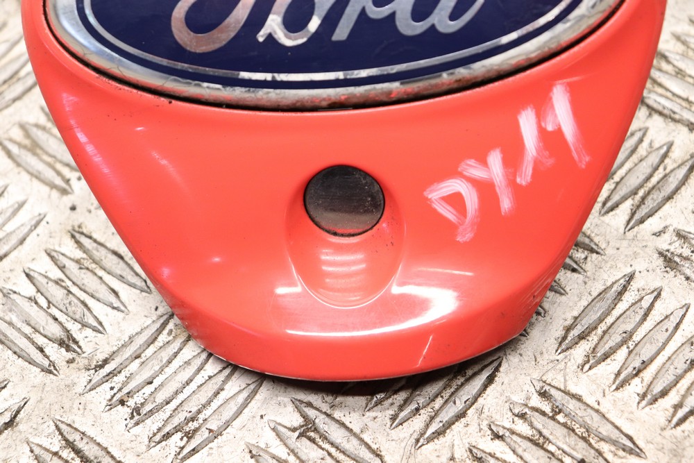 FORD KA MK2 TAILGATE BADGE TRIM BOOT OPEN SWITCH IN SUNSHINE RED 2009 ...