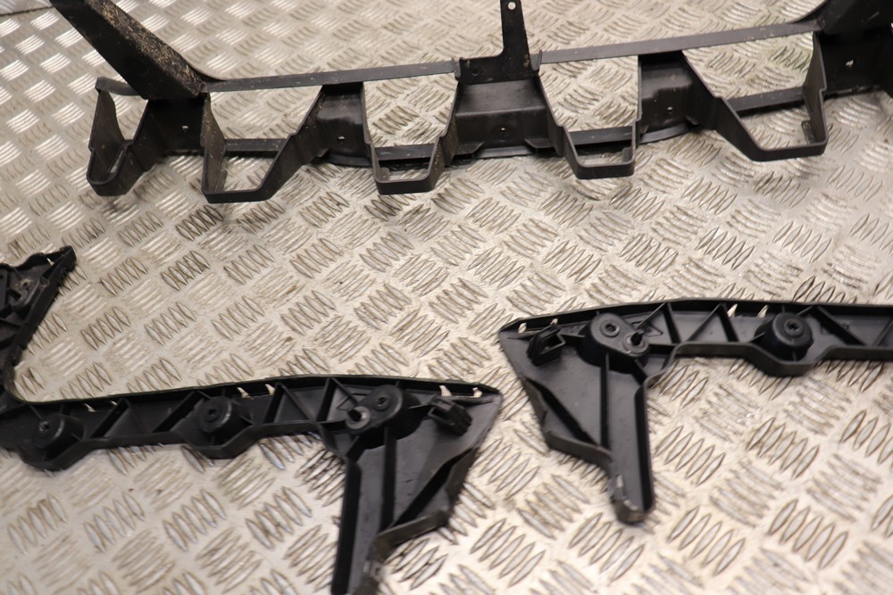 FORD FOCUS MK3 ESTATE REAR BUMPER BRACKETS 2015-2018 CP66 – Gala Motors