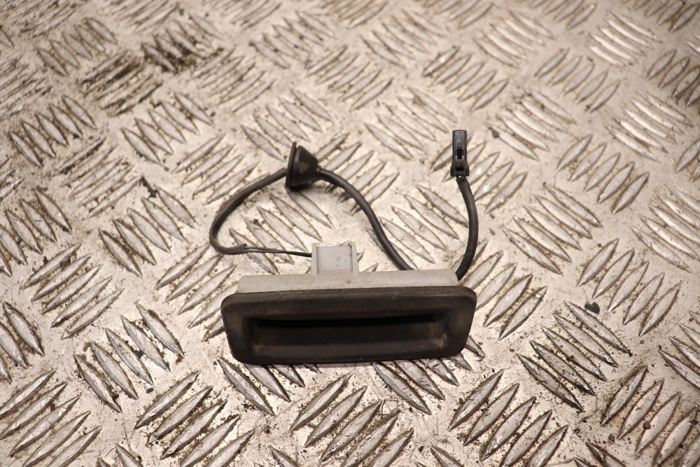 FORD FOCUS MK2 HATCHBACK TAILGATE BOOT OPEN BUTTON SWITCH 2005-2008 ...