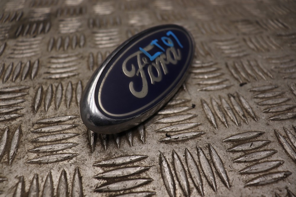 FORD C-MAX MK1 REAR TAILGATE BOOT BADGE LOGO 2007-2010 LT07 – Gala Motors