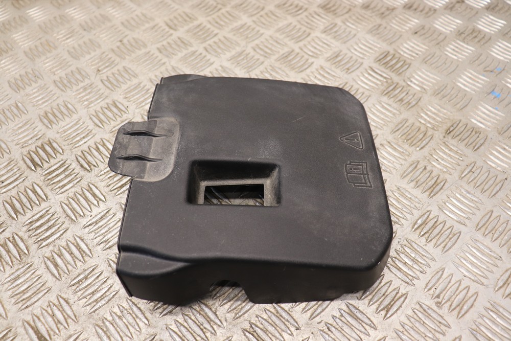 FORD FOCUS MK3 BATTERY BOX COVER LID 2015-2018 CP66F-2 – Gala Motors