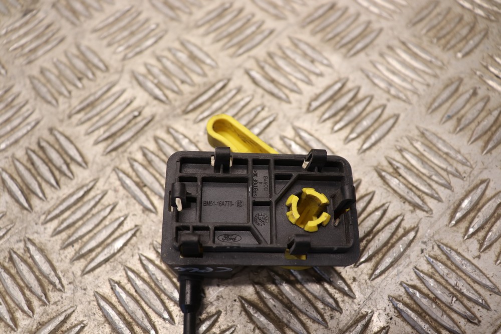 FORD FOCUS MK3 BONNET RELEASE OPEN SWITCH (ENGINE BAY) 2015-2018 CP66F ...