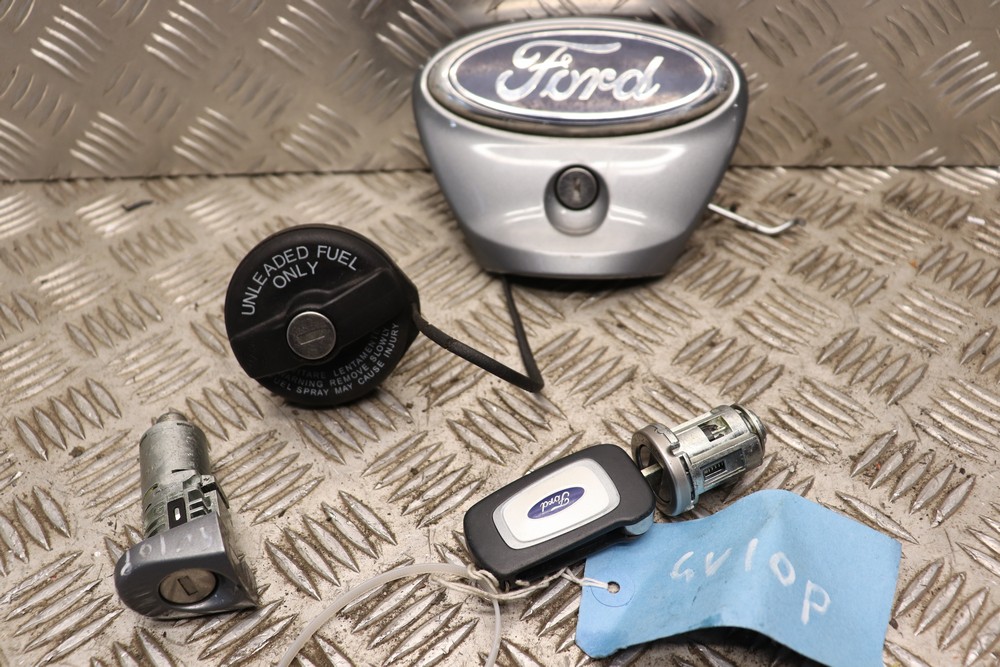 FORD KA MK2 KEY DOOR IGNITION FUEL CAP LOCK IN STRIBE GREY 2009-2016 ...