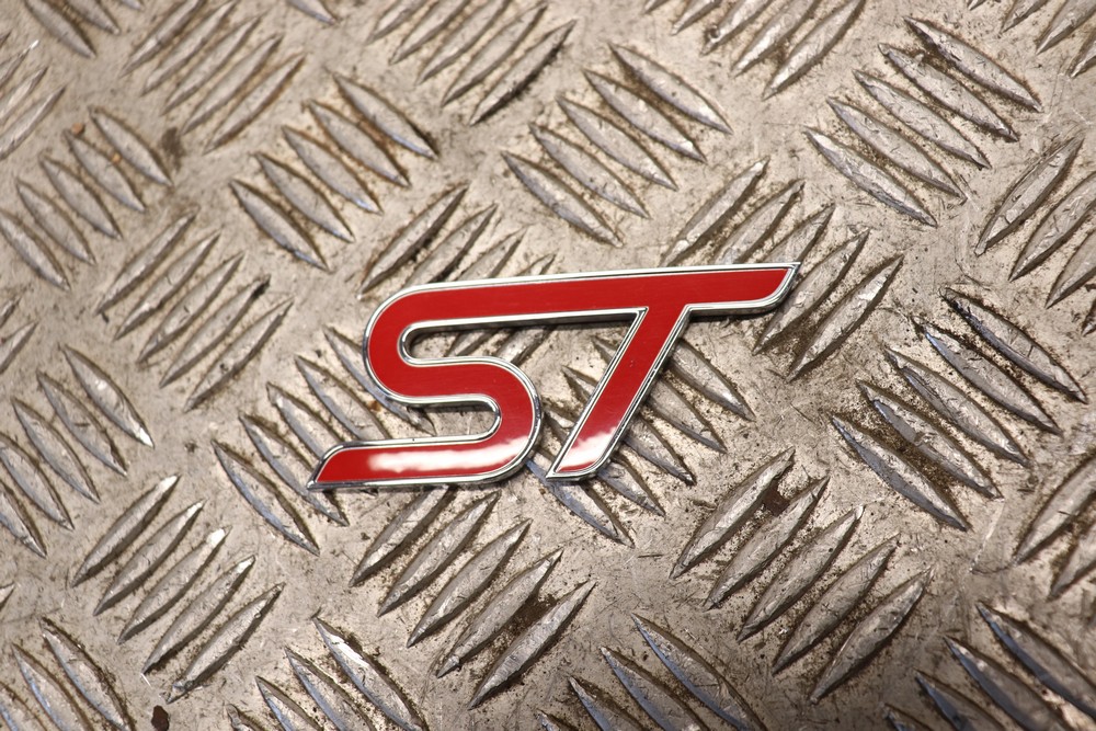 FORD FOCUS MK3 ST BADGE LOGO EMBLEM 2015-2018 EO67H – Gala Motors