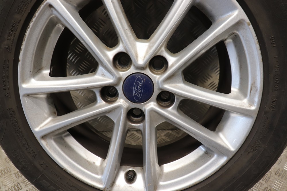 FORD C-MAX MK2 R16 ALLOY WHEEL WITH BAD TYRE 2015-2019 YT67-1 – Gala Motors