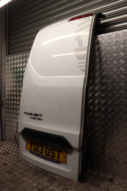 FORD TRANSIT CUSTOM MK8 NS REAR DOOR FROZEN WHITE SWB (SEE PHOTOS) 13 ...