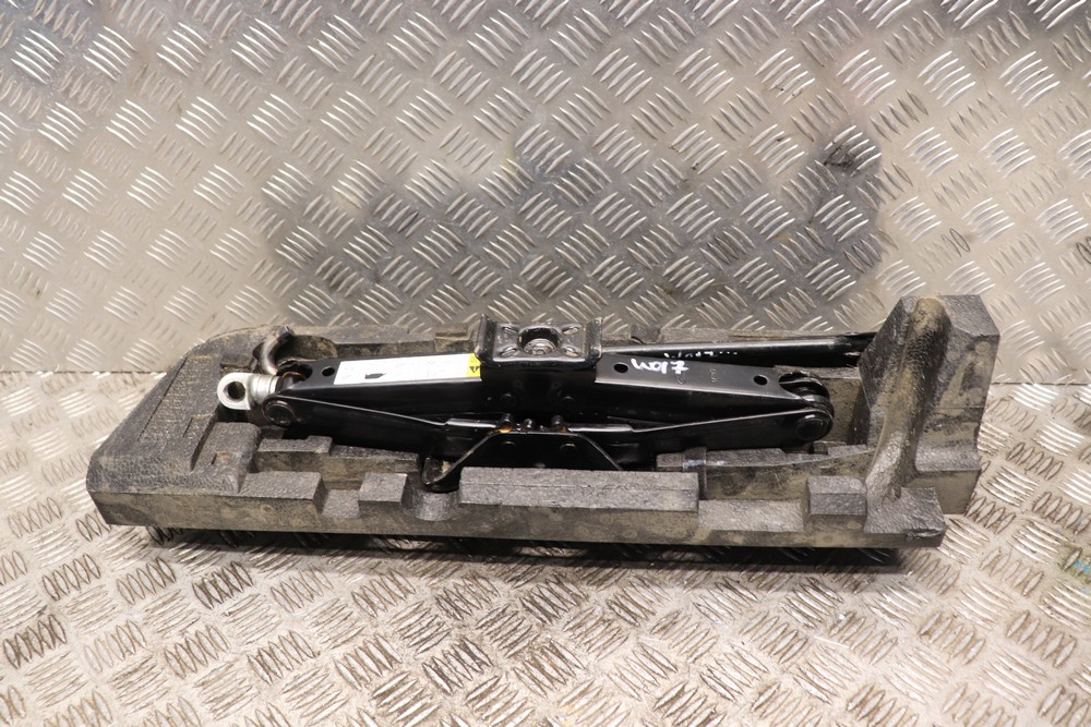 FORD TRANSIT CUSTOM MK8 JACK KIT (NO BRACE BAR) 2017-2018 WO17 – Gala ...