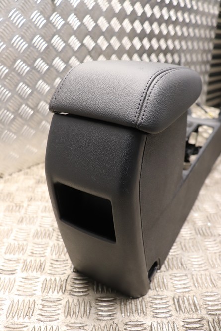 FORD FIESTA MK8 CENTRE CONSOLE ARM REST (SEE PHOTOS) 2017-2021 CF21 ...
