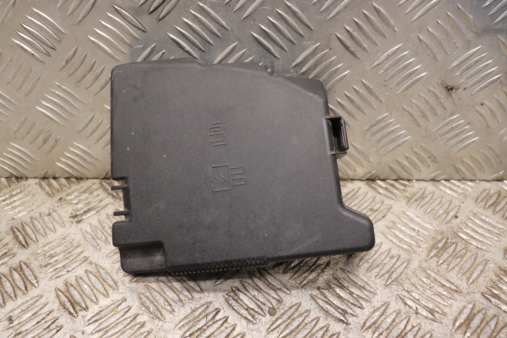 FORD TRANSIT COURIER MK1 ENGINE BAY FUSE BOX COVER 2018-2021 HK21 ...