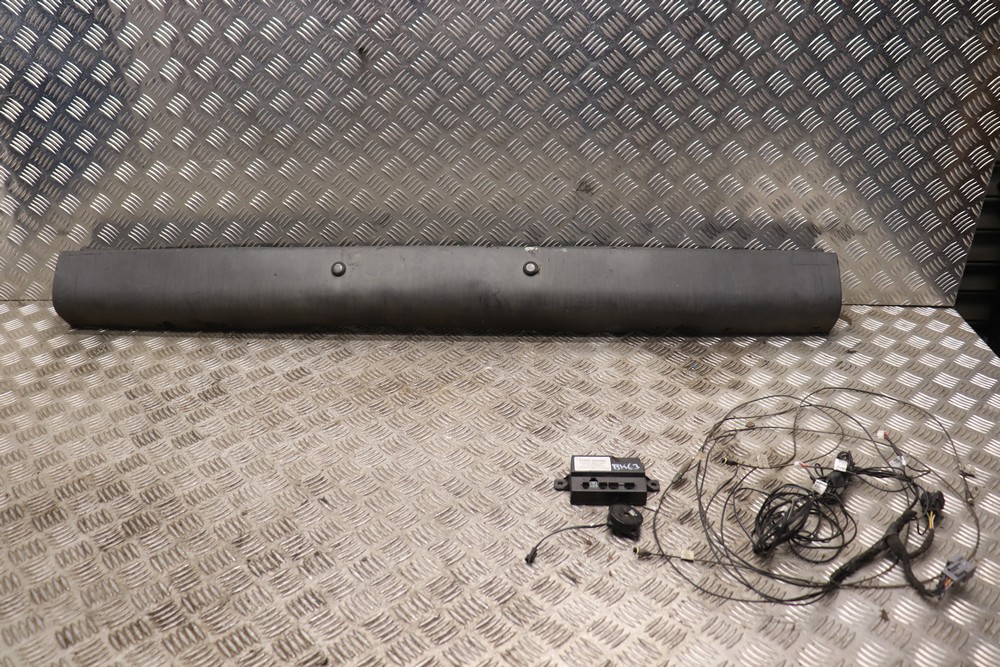 FORD TRANSIT MK7 REAR CENTRE BUMPER TRIM WITH SENSORS 2006-2014 BK63 ...