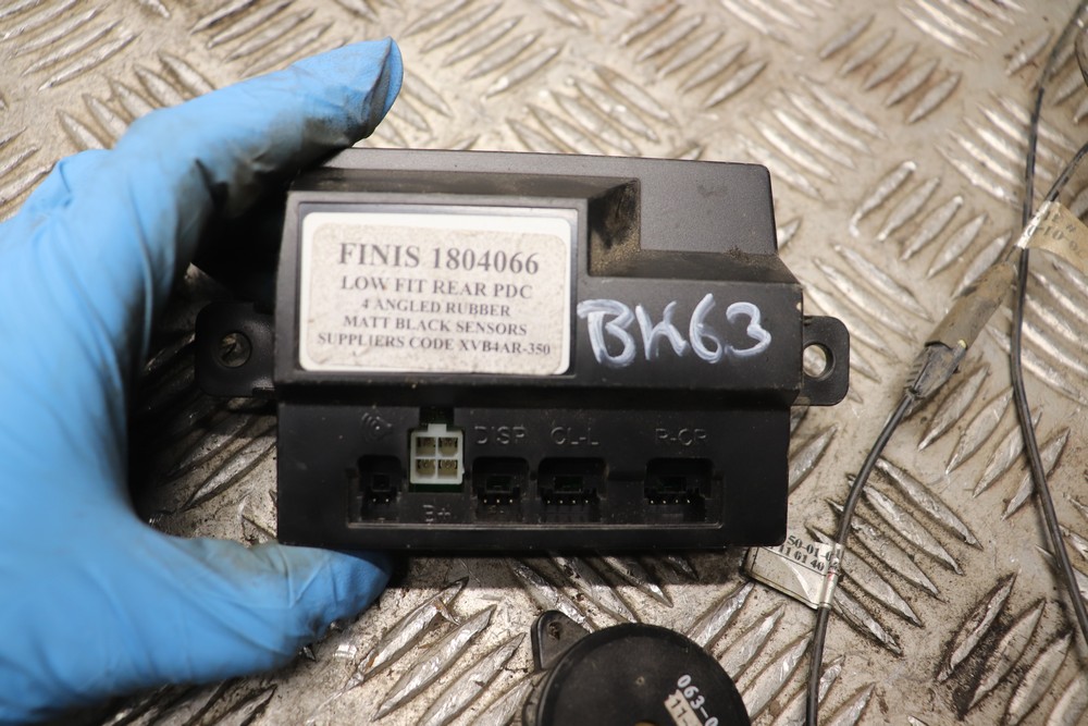 FORD TRANSIT MK7 REAR CENTRE BUMPER TRIM WITH SENSORS 2006-2014 BK63 ...