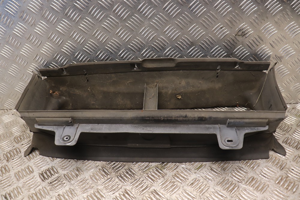 FORD FOCUS MK3 FRONT AIR DEFLECTOR COWLING 2011-2015 EO61W – Gala Motors