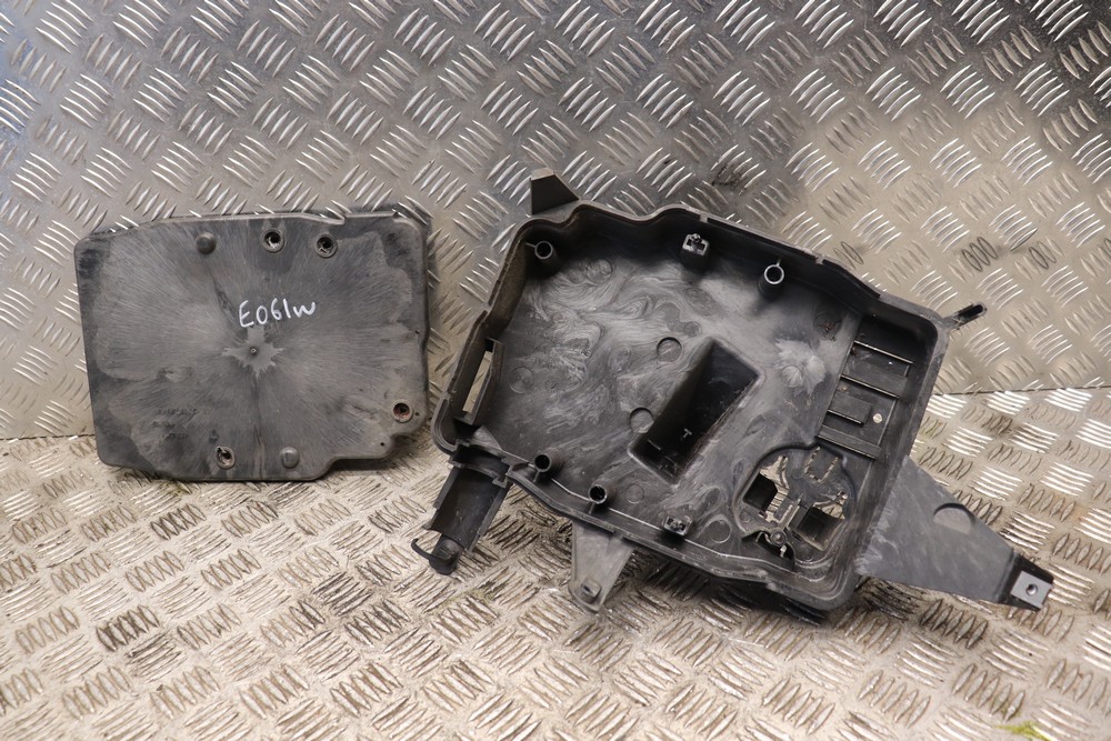 FORD FOCUS MK3 ECU CAGE HOLDER HOUSING 2011-2015 EO61W – Gala Motors