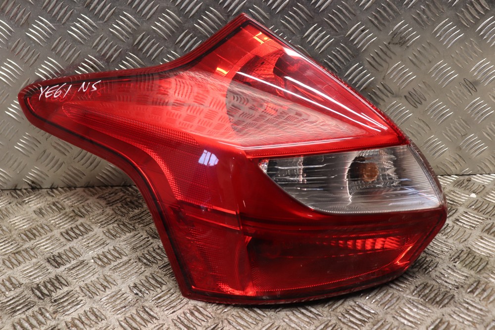 FORD FOCUS MK3 HATCHBACK NS REAR TAIL LIGHT CLUSTER LED VERSION 2011 ...
