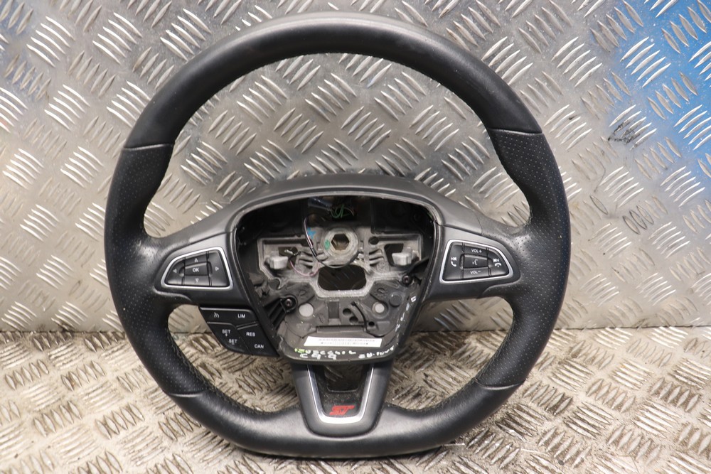 FORD FOCUS MK3 ST STEERING WHEEL WITH CONTROLS (SEE PHOTOS) 2015-2018 ...