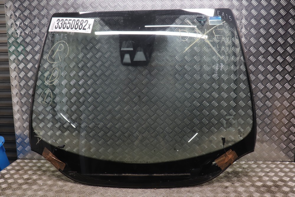 FORD FOCUS MK3 FRONT WINDSCREEN F1EB-A03100-H* 2015-2018 EA15 – Gala Motors
