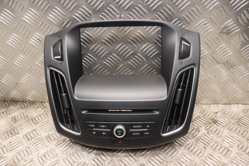 FORD FOCUS MK3 RADIO CONTROLS FASCIA TRIM 2015-2018 EA15 – Gala Motors