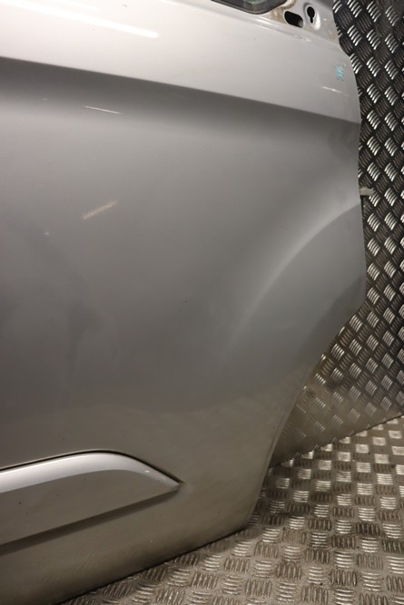 TRANSIT CUSTOM OSF DOOR MOONDUST SILVER (SEE PHOTOS) WITH DEAD LOCK 18 ...