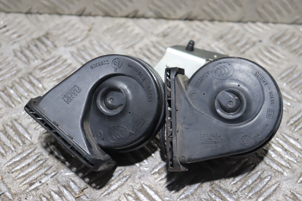 FORD FOCUS MK3 HORNS 2011-2015 EU13 – Gala Motors