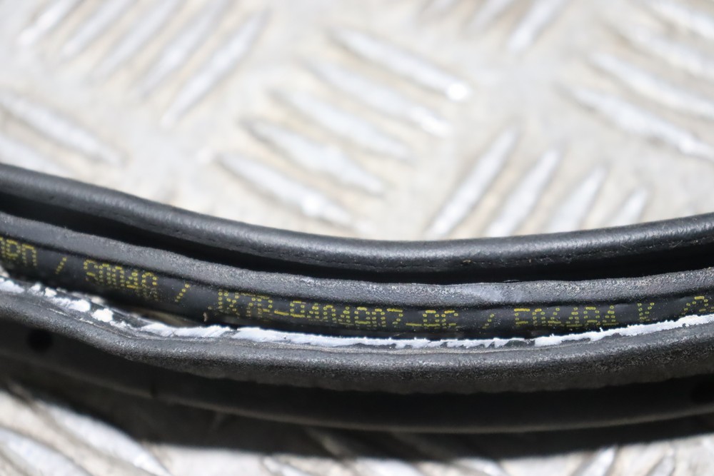 FORD FOCUS MK4 HATCHBACK BOOT TAILGATE RUBBER SEAL (ON BODY) 2018-2021 ...