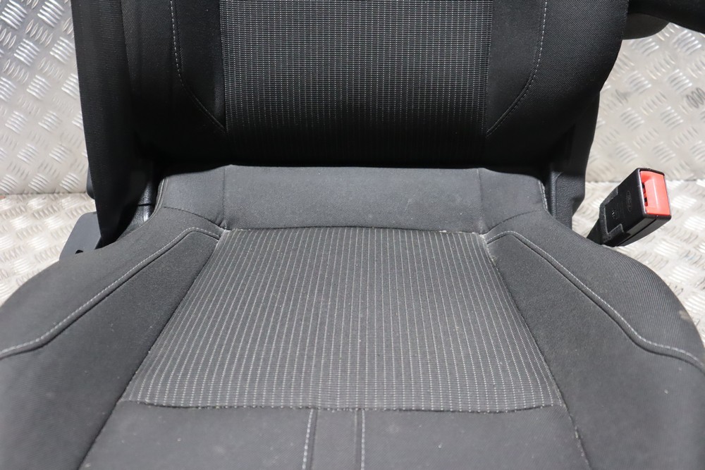 FORD B-MAX MK1 FRONT OSF DRIVER CLOTH SEAT WITH BELT (SEE PHOTOS) 2012 ...