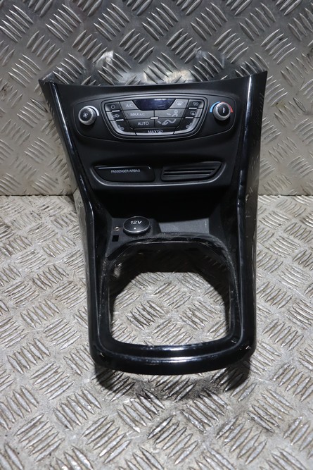 FORD B-MAX MK1 CLIMATE CONTROLS GEAR SURROUND TRIM (SEE PHOTOS) 2012 ...