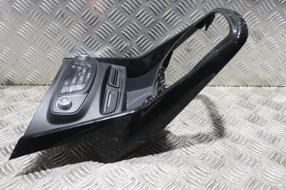 FORD B-MAX MK1 CLIMATE CONTROLS GEAR SURROUND TRIM (SEE PHOTOS) 2012 ...