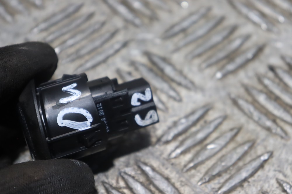 FORD FOCUS MK3 ST ENGINE START PUSH BUTTON SWITCH 2011-2015 DU62 – Gala ...