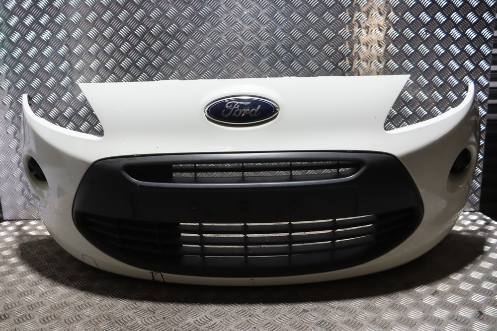 FORD KA MK2 FRONT BUMPER COMPLETE IN CRYSTAL WHITE (DAMAGED) 2009-2016 ...