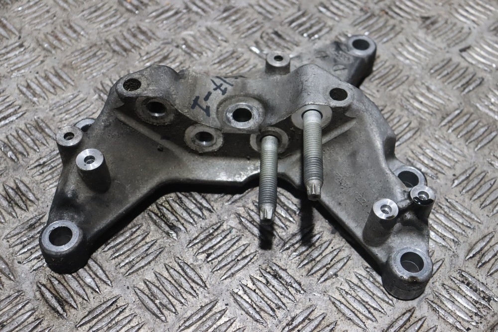 FORD TRANSIT CUSTOM MK8 2.0 ECOBLUE EURO 6 ENGINE SIDE BRACKET 2017 ...