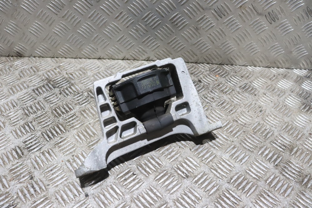 FORD FOCUS MK3 ZETEC S 1.5 TDCI EURO6 OS ENGINE MOUNT F1F1-6F012-BA 15 ...