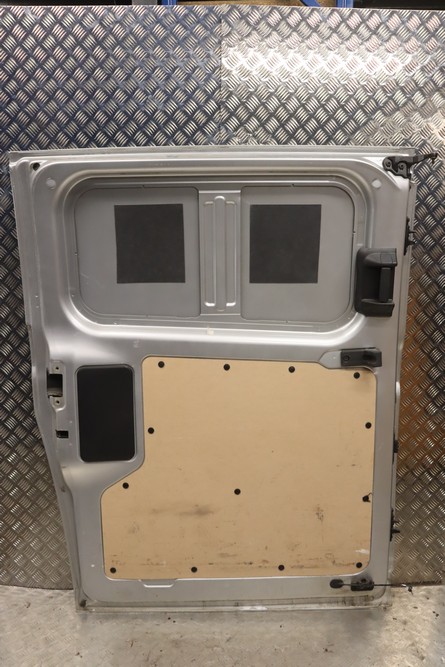 FORD TRANSIT CUSTOM MK8 TRAIL NSR REAR SLIDING DOOR MOONDUST SILVER 18 ...
