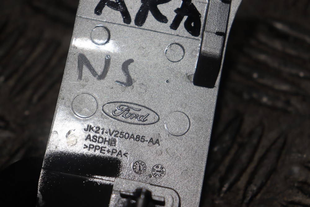 FORD TRANSIT CUSTOM MK8 SLIDING DOOR RAIL COVER TRIM MOONDUST SILVER 18 ...