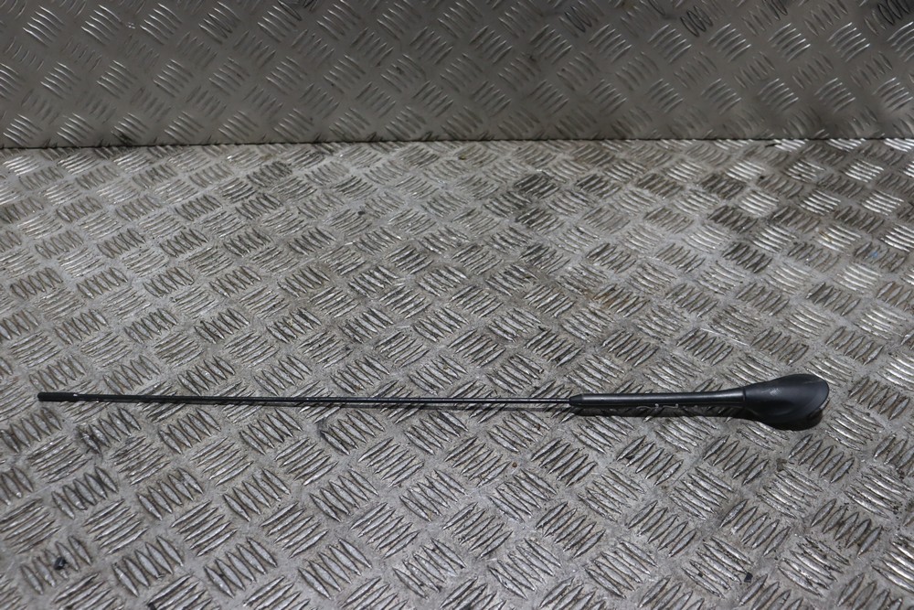 FORD TRANSIT CUSTOM MK8 AERIAL ANTENNA 2018-2022 AR70 – Gala Motors