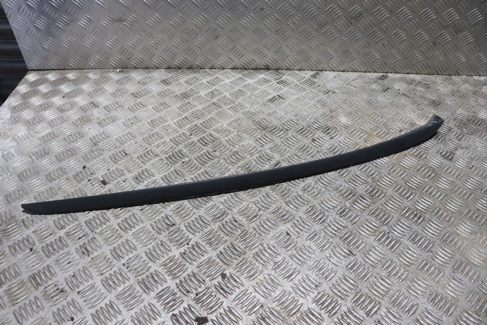 FORD FOCUS MK3 ST OSF FRONT WINDSCREEN TRIM (SEE PHOTOS) 2015-2018 ...