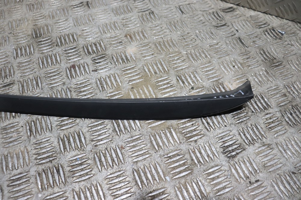 FORD FOCUS MK3 ST OSF FRONT WINDSCREEN TRIM (SEE PHOTOS) 2015-2018 ...